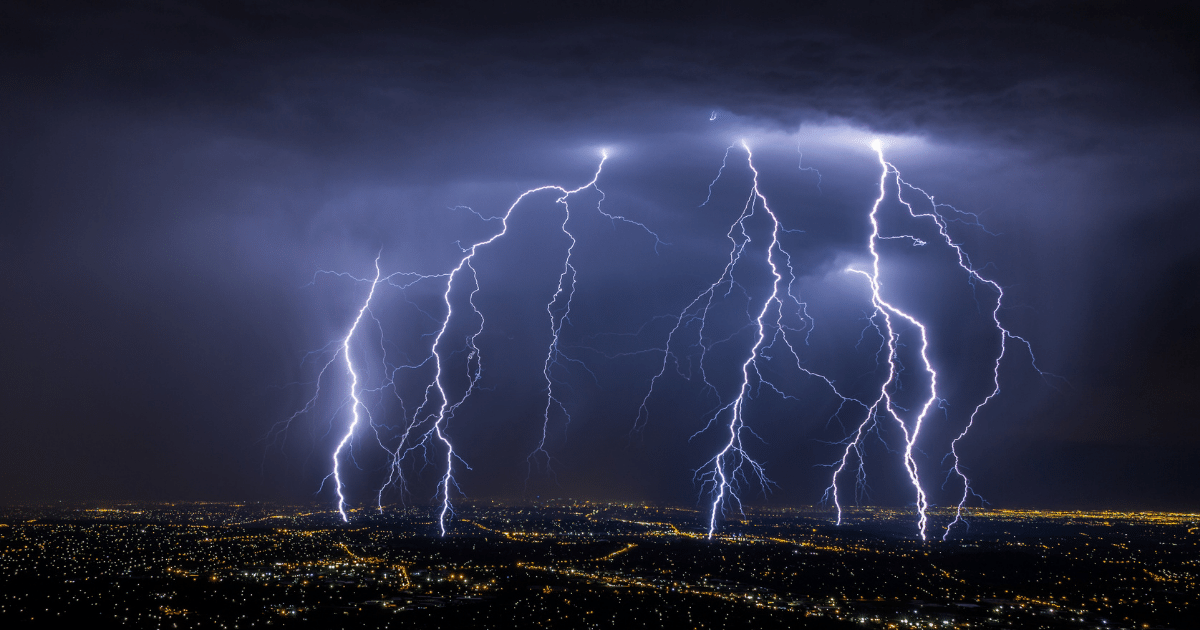 Atmospheric electrical discharges. Origin, impacts and protection ...